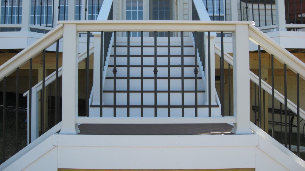 Aluminum Baluster with Design Detail | http://loudoundeckandfence.com